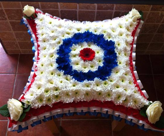 RAF Funeral Tribute - Funeral Flowers Verwood